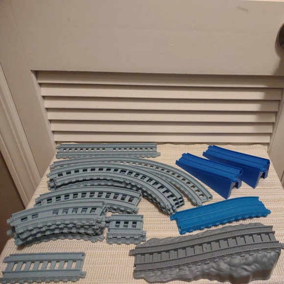 Mattel | Toys | Lot 9 Piece Thomas Tank Engine Trackmaster Track Parts ...